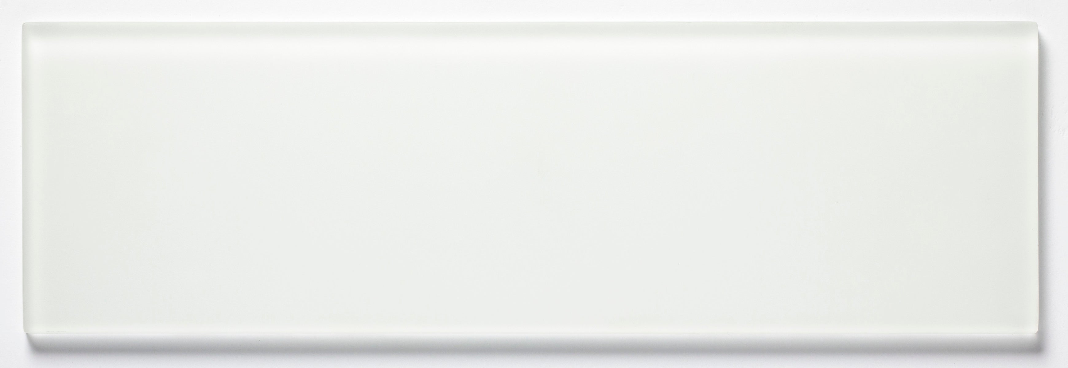 Glass Essentials Pure Silk 4x12 Field Tile Matte – Virginia Tile